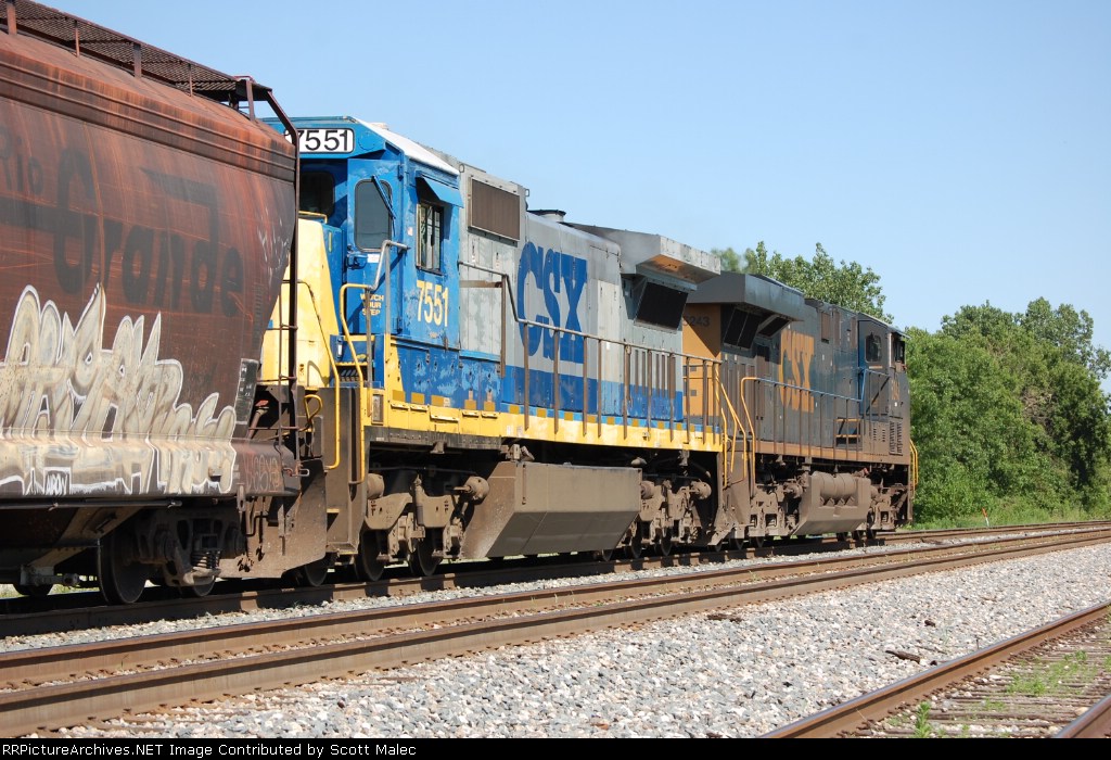 CSX 5243 & 7551